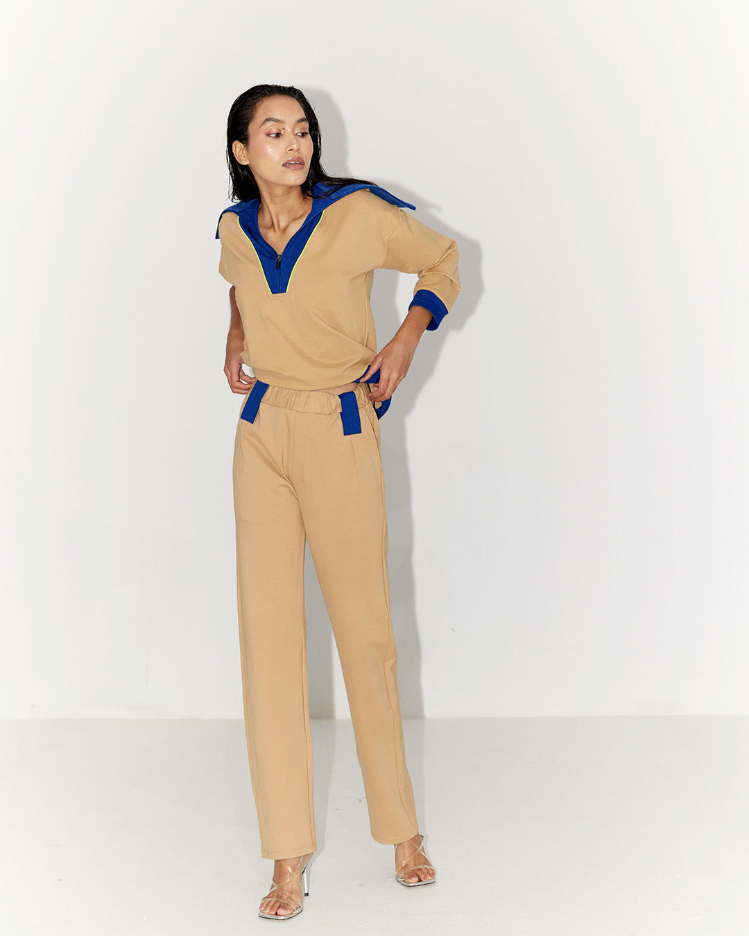 Pivot Sweatshirt – 21.12